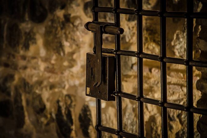 Explora los Misterios y Secretos de Toledo - A Closer Look at the Toledo Night Tour Experience