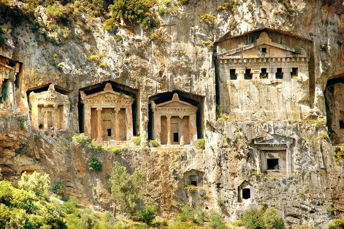 Explore Dalyan, Turtle Beach, King Tombs and Mud Bath from Sarigerme - A Closer Look at the Tour Experience