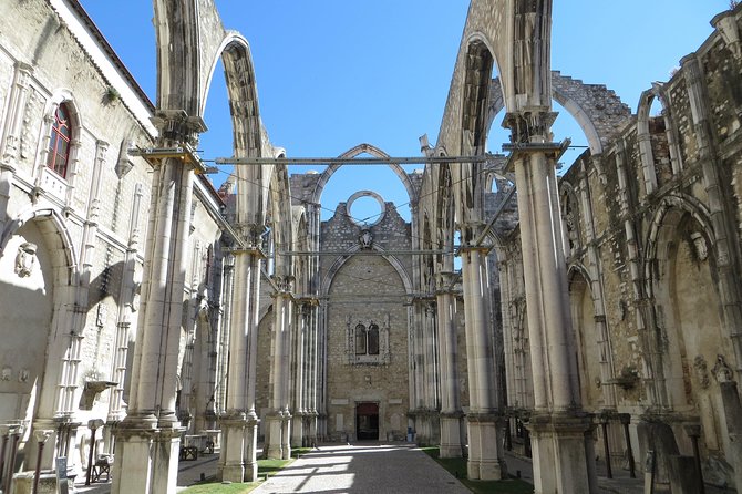 Explore Lisbon in 60 minutes with a Local - Key Points