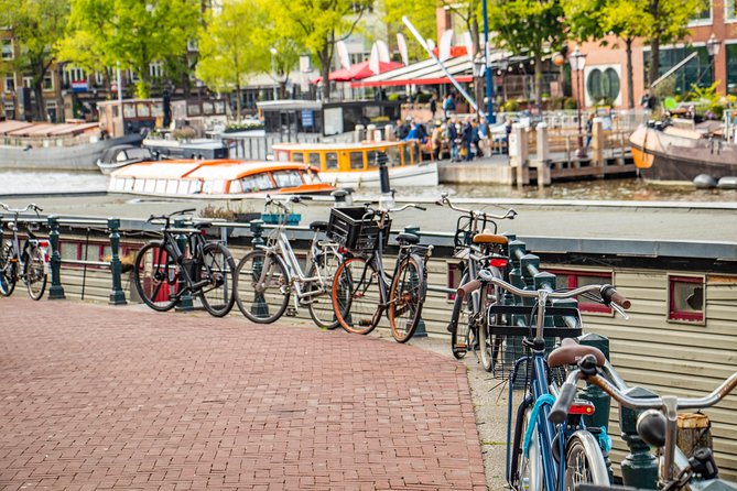 Explore the Instaworthy Spots of Amsterdam with a Local - Why You’ll Appreciate This Tour