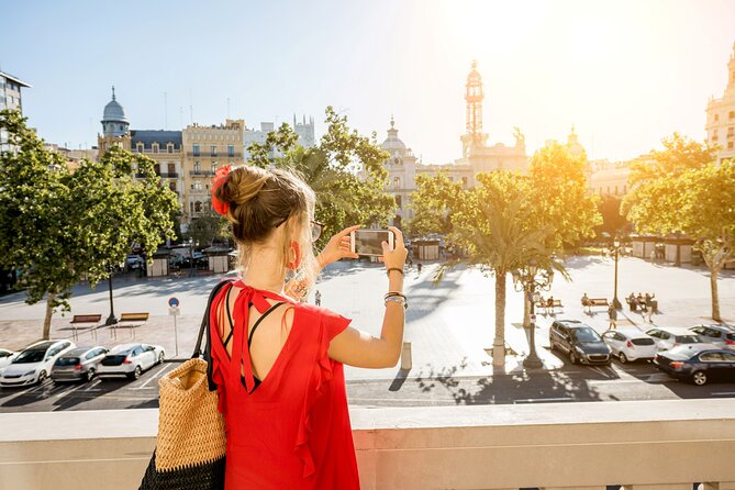 Explore the Instaworthy Spots of Valencia with a Local - Key Points