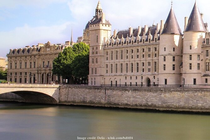 Fall In Love With Paris: Private Half-Day Highlights Tour - What to Expect From This Paris Tour