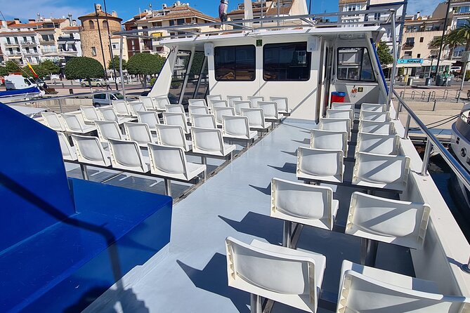 Ferry from Cambrils to Salou round trip - An In-Depth Look at the Ferry Experience