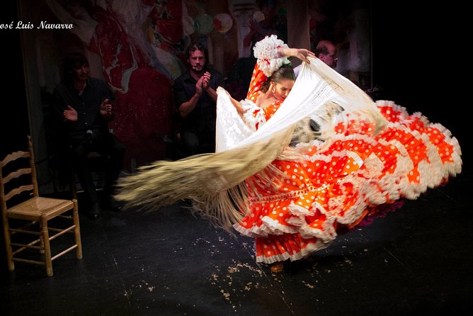 Flamenco Show Tickets to the Triana Flamenco Theater - Setting and Location: Heart of Flamenco in Triana
