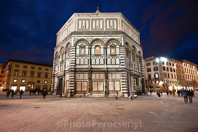 Florence by Night Photo Tour with a Professional Photographer - Introduction: Why Choose a Night Photography Tour in Florence?