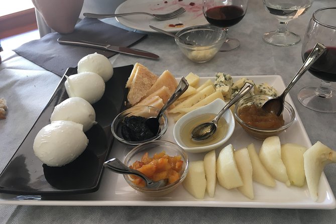 Food and wine tour of Pescara Vecchia on foot - A Detailed Look at the Pescara Vecchia Food and Wine Tour