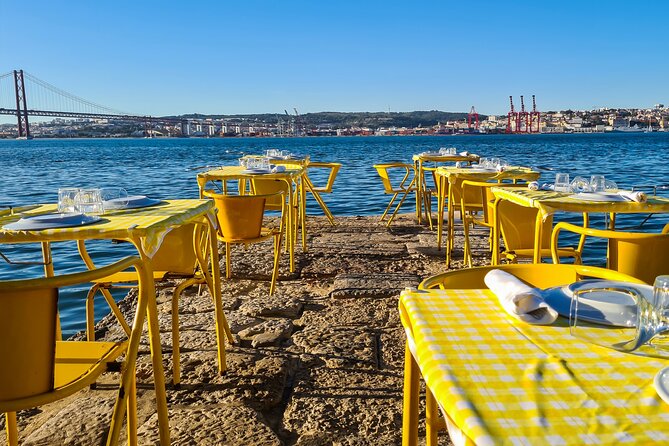 Food & Drink Private Tour in Lisbon & Cacilhas w/ Ferry Included - The Experience: What Travelers Can Expect