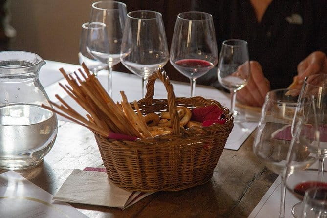 From Florence to Chianti Rufina: Wine Tasting Experience - Exploring the Tour: The Itinerary in Detail