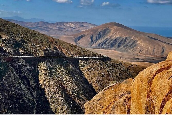 Fuerteventura: GRAND Highlights & Historic TOUR max 8 people - What Makes This Tour Stand Out?