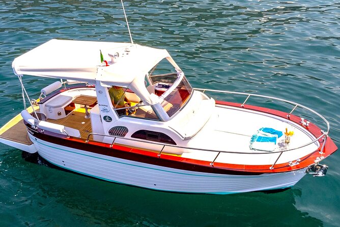 Full Day Private Boat Tour to Capri from Amalfi - Exploring the Itinerary in Detail