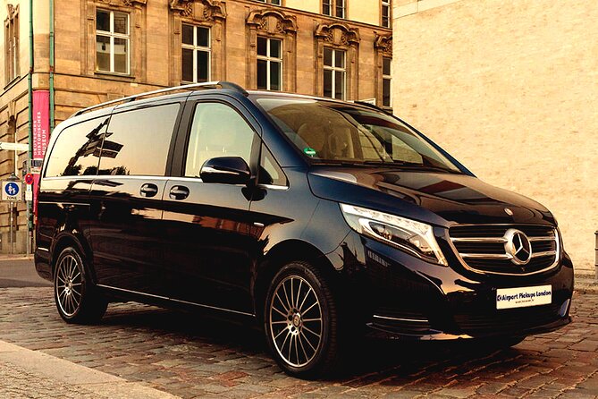 Gatwick Airport to Oxford Private Transfer - Key Points