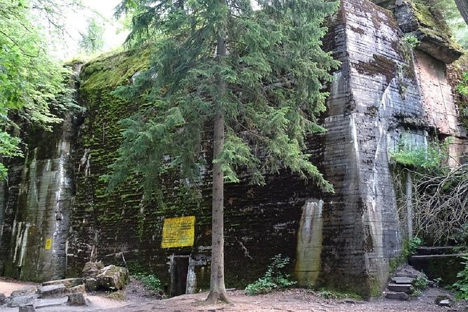 Gdansk Wolfs Lair with St. Lipka and Mamerki Private Guided Tour - Key Points