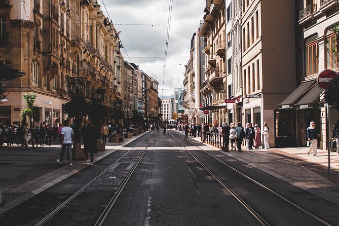 Geneva Like a Local: Customized Private Tour - What Makes This Tour Stand Out?