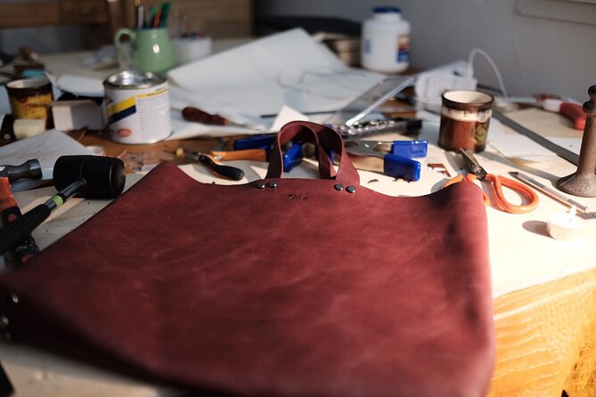 Genuine Leather Tote Bag Workshop in Leiden - Practical Details and Logistics