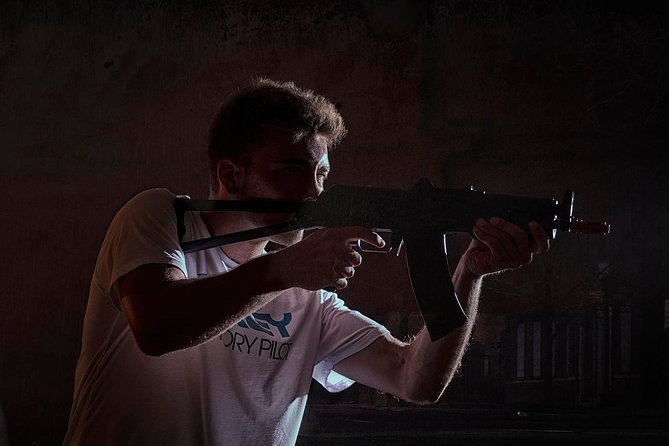 Girona Shooting Session with Gun or Assault Rifle without Gunpowder - What to Expect from Your Girona Shooting Session