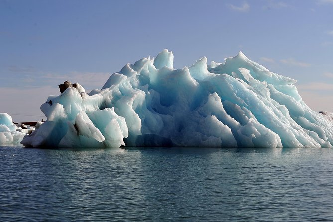 Glacier Lagoon & South Coast. Private Day Tour - Analyzing the Cost and Value
