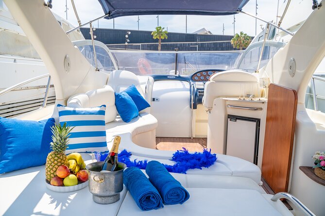 Gobbi Yacht Rental in Barcelona 9 Pax 2/4/8hs - What’s Included and What to Expect