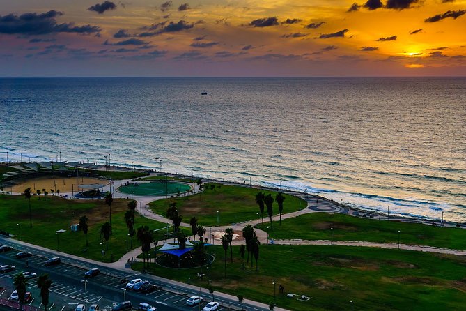 Golan Heights Biblical Day Trip from Tel Aviv - Starting Your Day: From Tel Aviv to the Scenic Heights