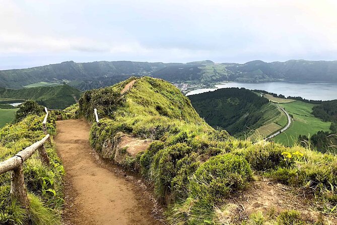 Guided Tour to the Sete Cidades Volcano in São Miguel Azores - Key Points