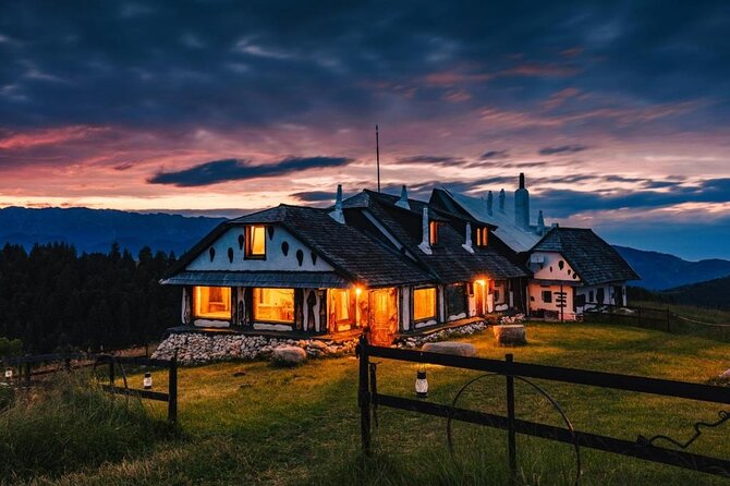 Hiking thought the best mountain villages in Romania-Private tour from Brasov - A Deep Dive into the Experience