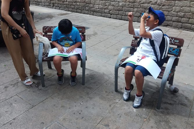 History of Barcelona Private Family Tour - Key Points