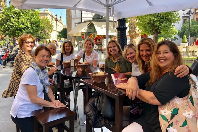 Horse-Drawn Carriage Ride through Seville - Key Points