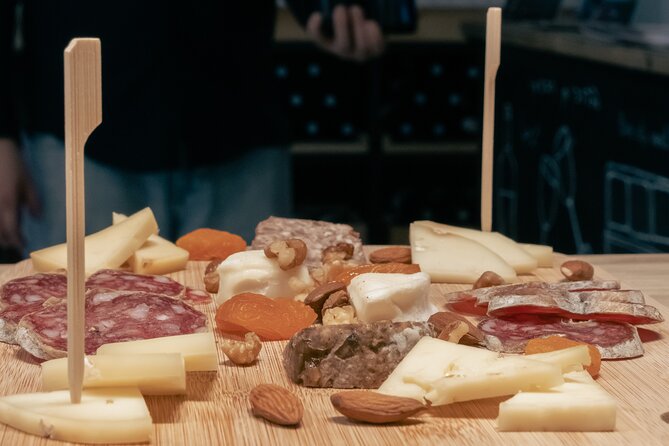 Introduction to Bordeaux wines paired with cheeses & charcuterie - What to Expect at the Bordeaux Wine & Charcuterie Tasting