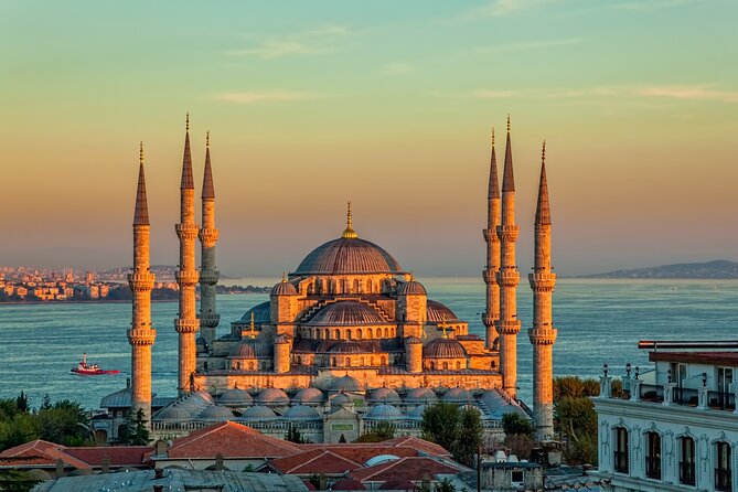 Istanbul Old City Private Walking Tour with Bosphorus Cruise - Why This Tour Works Well