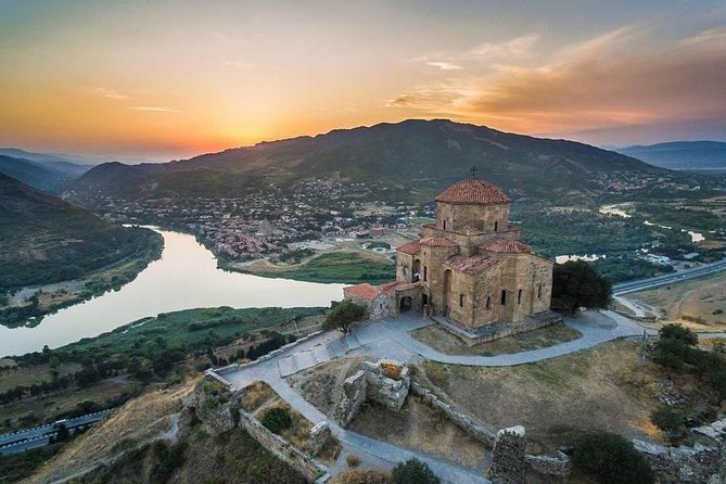Kazbegi, Gudauri, Mtskheta & Ananuri Full Day Private Tour From Tbilisi - Key Points