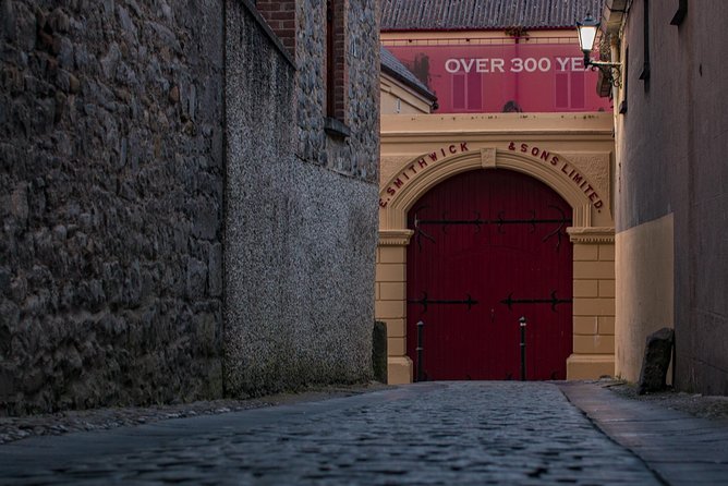 Kilkenny city tour in German. - Key Points