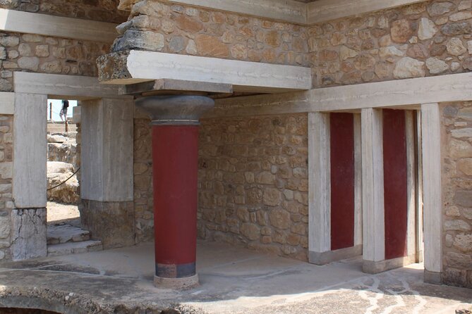 Knossos Palace and Heraklion City Guided Tour from Chania - A Deep Dive into the Crete Day Trip