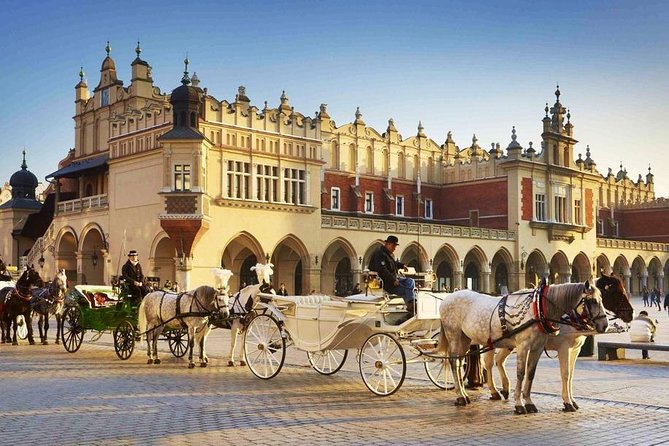 Krakow Airport Transfers : Krakow Airport KRK to Krakow City in Luxury Van - Overview: Smooth, Stress-Free Airport Arrival