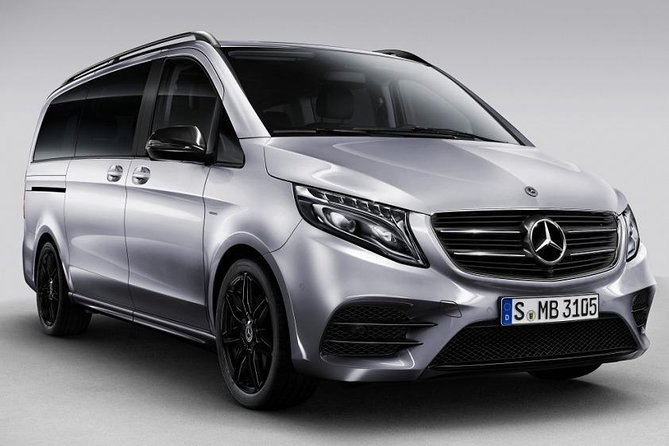 Krakow Airport Transfers : Krakow City to Krakow Airport KRK in Luxury Van - Comfort and Convenience in a Luxury Van