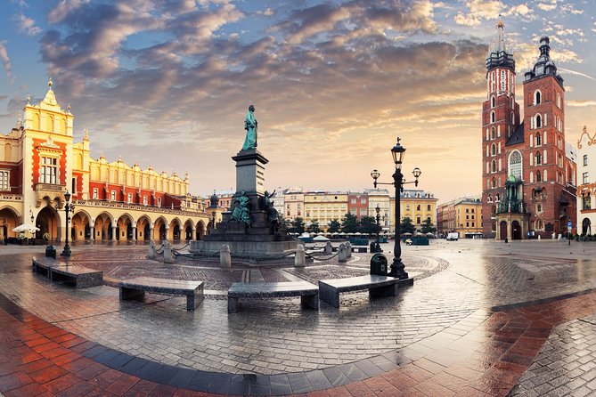 Krakow city tour by electric car - What to Expect from the Krakow Electric Car Tour
