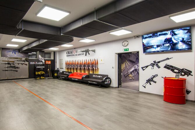 Krakow: Shooting range with Private Transport - The Convenience of Private Transport and Hassle-Free Logistics