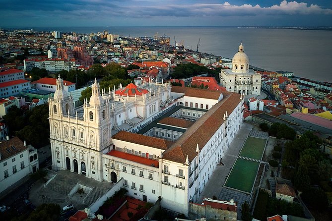 Lisbon Historical Vintage Tour: Typical Lisbon - A Stylish and Practical Way to See Lisbon