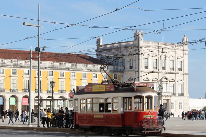 Lisbon in the eye of a Portuguese writer - An In-Depth Look at the Itinerary