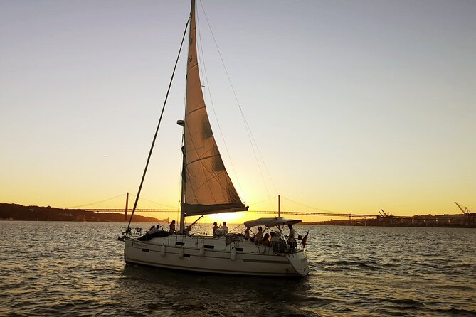 Lisbon Sunset Sailing Cruise with a Drink-2h Small Group Tour - An Authentic and Scenic Approach to Lisbon’s Landmarks