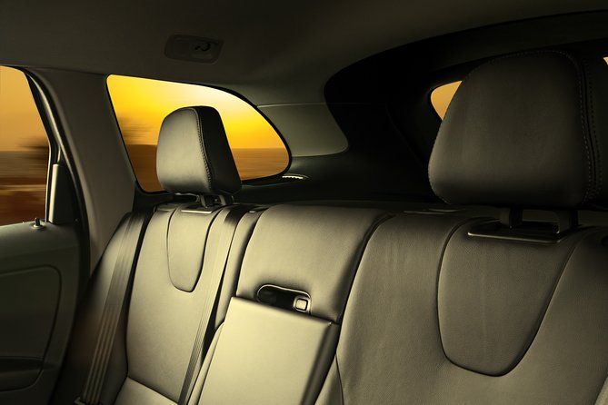 London Private Airport Transfer from LGW/LHR to Central London - What to Expect: The Transfer Experience