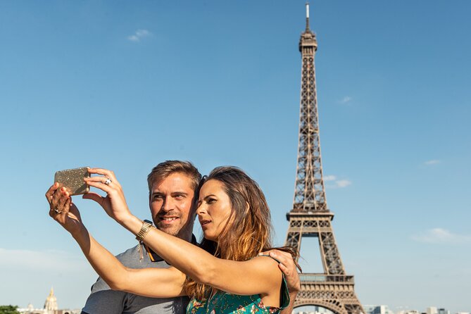 Louvre Accompaniment to Mona Lisa with reserved priority access - What This Tour Offers