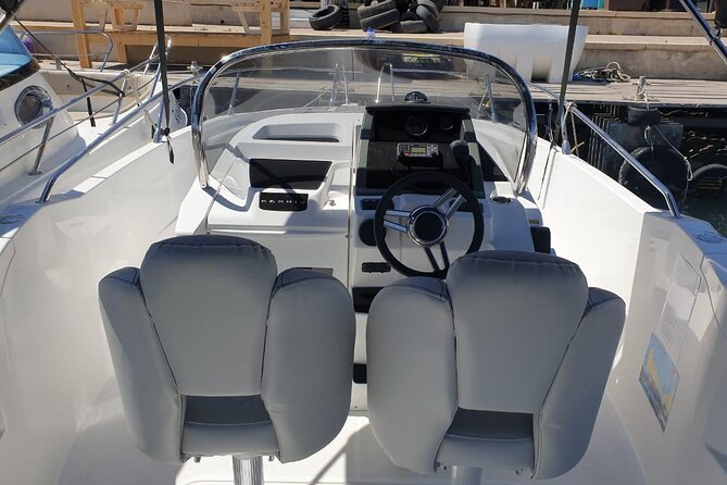 Luxury- Karnic SL701 Private Self-Drive Boat Hire - A Detailed Look at the Experience