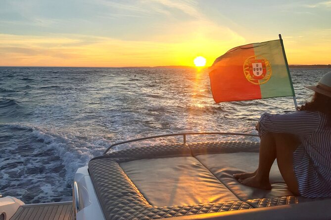 Luxury Sunset Cruise 3h - An In-Depth Look at the Experience