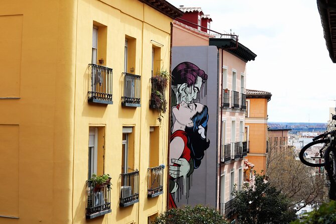 Madrid Hidden Street Art Tour - The Experience: What to Expect