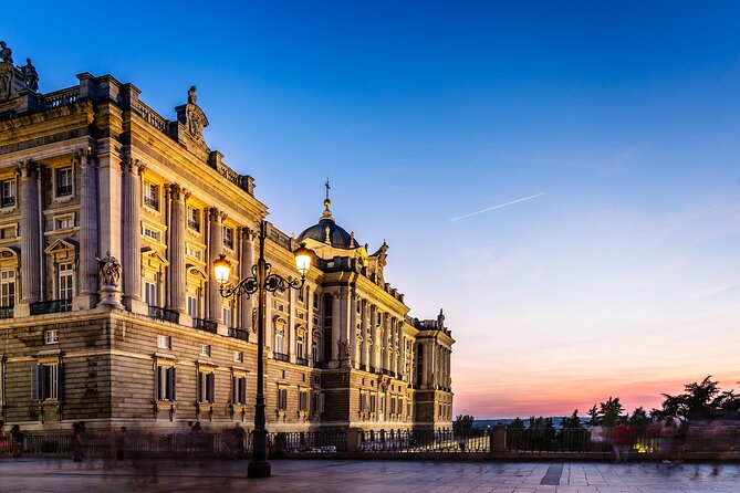 Madrid: Royal Palace Semi-private tour - Key Points