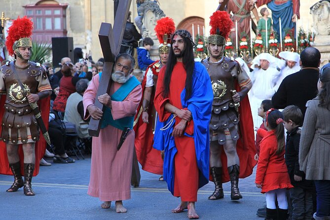 Malta: Good Friday Afternoon Procession Including Transport - The Experience in Detail