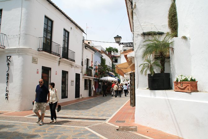Marbella y Mijas Full Day Tour from Malaga - The Itinerary: A Closer Look