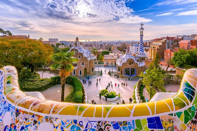 Max 6 People Full-Day Tour Barcelona, Sagrada Familia, Parc Guell - Why This Tour is Worth Considering