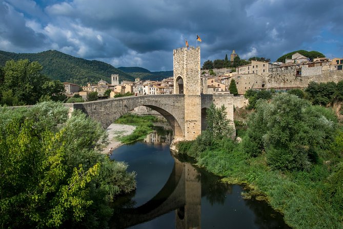 Medieval Three Villages Small Group Day Trip from Barcelona - An Authentic Escape into Catalonias Medieval Past