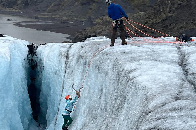Micro group - Ice climbing at Sólheimajökull - Key Points