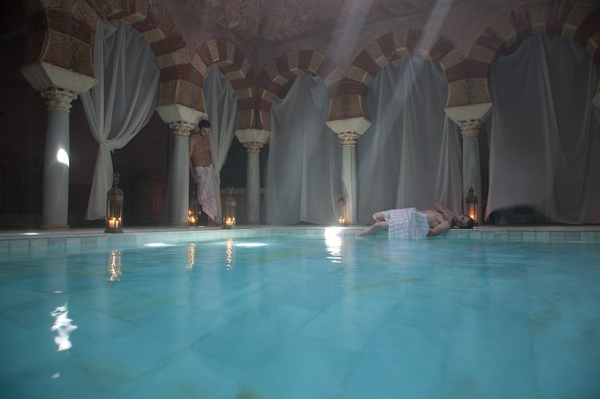 Midra 30 Arabian Baths Experience at Cordobas Hammam Al Ándalus - What to Expect at Hammam Al Ándalus in Córdoba